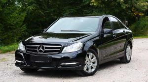 Melns Mercedes-Benz c-220 2012 Kretinga, ar dzinēja tilpumu 2.14 L un nobraukumu 330 tūkst. km par 5999 €, foto 8 vietnē AUTOMOTO.COM.LV
