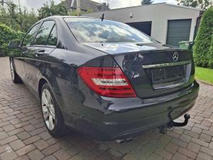 Melns Mercedes-Benz c-220 2012 Kauņa, ar dzinēja tilpumu 2.20 L un nobraukumu 284 tūkst. km par 6350 €, foto 6 vietnē AUTOMOTO.COM.LV