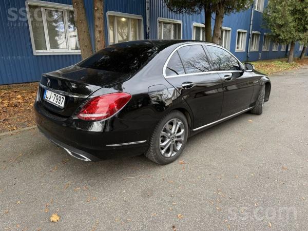 Melns Mercedes-Benz c-220 2014 Rīga, ar dzinēja tilpumu 2.20 L un nobraukumu 85 tūkst. km par 17800 €, foto 5 vietnē AUTOMOTO.COM.LV