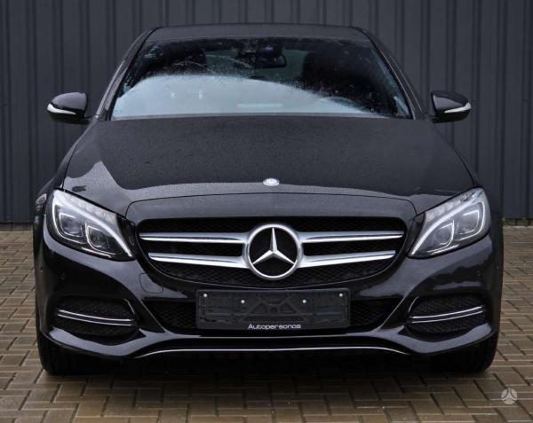 Black Mercedes-Benz c-220 2014 in Kaunas, with an engine capacity of 2.14 L and mileage of 288 thousand km for 13999 €, photo 8 on AUTOMOTO.COM.LV
