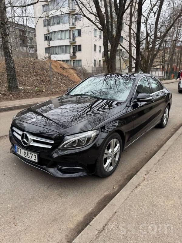 Melns Mercedes-Benz c-220 2014 Rīga, ar dzinēja tilpumu 2.00 L un nobraukumu 351 tūkst. km par 13000 €, foto 4 vietnē AUTOMOTO.COM.LV