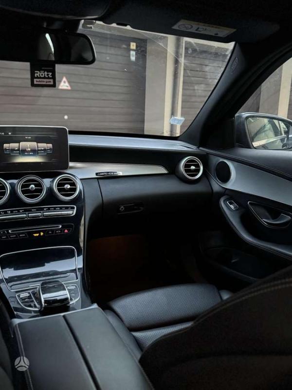 Melns Mercedes-Benz c-220 2014 Tauragė, ar dzinēja tilpumu 2.14 L un nobraukumu 293 tūkst. km par 14900 €, foto 10 vietnē AUTOMOTO.COM.LV