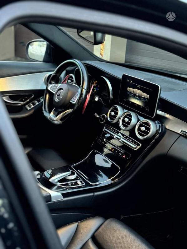 Melns Mercedes-Benz c-220 2014 Tauragė, ar dzinēja tilpumu 2.14 L un nobraukumu 293 tūkst. km par 14900 €, foto 11 vietnē AUTOMOTO.COM.LV