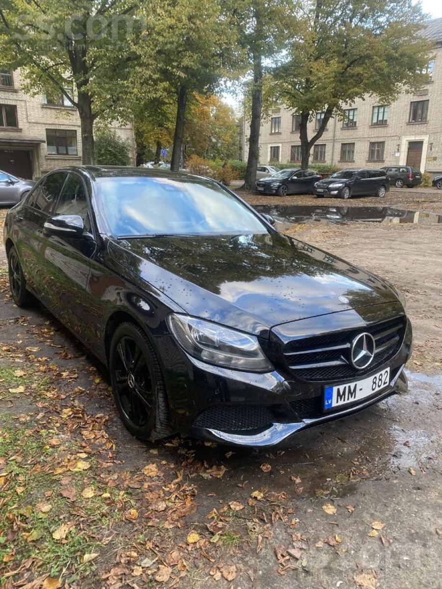 Melns Mercedes-Benz c-220 2014 Rīga, ar dzinēja tilpumu 2.20 L un nobraukumu 254 tūkst. km par 11500 €, foto 1 vietnē AUTOMOTO.COM.LV