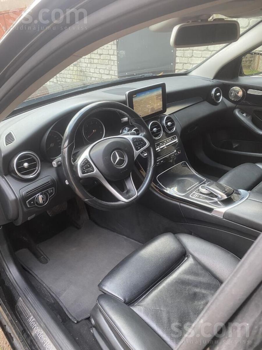 Melns Mercedes-Benz c-220 2014 Rīga, ar dzinēja tilpumu 2.20 L un nobraukumu 254 tūkst. km par 11500 €, foto 10 vietnē AUTOMOTO.COM.LV