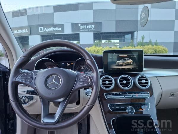 Черный Мерседес Ц 220 2014 в Рига, объемом двигателя 2.00 л и пробегом 180 тыс. км за 12500 €, фото 6 на AUTOMOTO.COM.LV