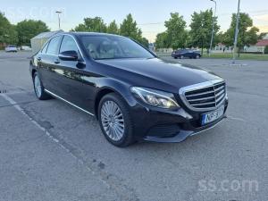 Melns Mercedes-Benz c-220 2014 Rīga, ar dzinēja tilpumu 2.20 L un nobraukumu 180 tūkst. km par 11000 €, foto  vietnē AUTOMOTO.COM.LV