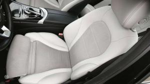 Melns Mercedes-Benz c-220 2014 Šauļi, ar dzinēja tilpumu 2.14 L un nobraukumu 265 tūkst. km par 11990 €, foto 21 vietnē AUTOMOTO.COM.LV