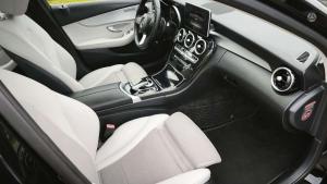 Melns Mercedes-Benz c-220 2014 Šauļi, ar dzinēja tilpumu 2.14 L un nobraukumu 265 tūkst. km par 11990 €, foto 26 vietnē AUTOMOTO.COM.LV
