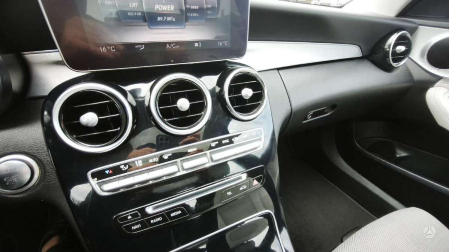 Melns Mercedes-Benz c-220 2014 Šauļi, ar dzinēja tilpumu 2.14 L un nobraukumu 265 tūkst. km par 11990 €, foto 31 vietnē AUTOMOTO.COM.LV