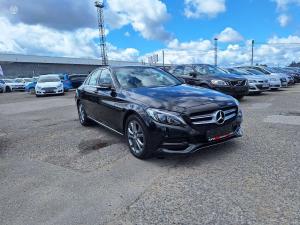 Black Mercedes-Benz c-220 2014 in Kaunas, with an engine capacity of 2.20 L and mileage of 235 thousand km for 12300 €, photo 3 on AUTOMOTO.COM.LV