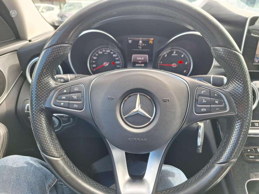 Black Mercedes-Benz c-220 2014 in Kaunas, with an engine capacity of 2.20 L and mileage of 235 thousand km for 12300 €, photo 15 on AUTOMOTO.COM.LV