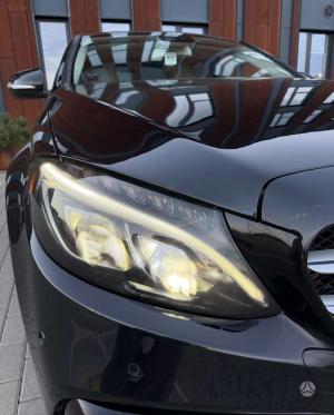 Melns Mercedes-Benz c-220 2014 Kauņa, ar dzinēja tilpumu 0.00 L un nobraukumu 285 tūkst. km par 12450 €, foto 23 vietnē AUTOMOTO.COM.LV