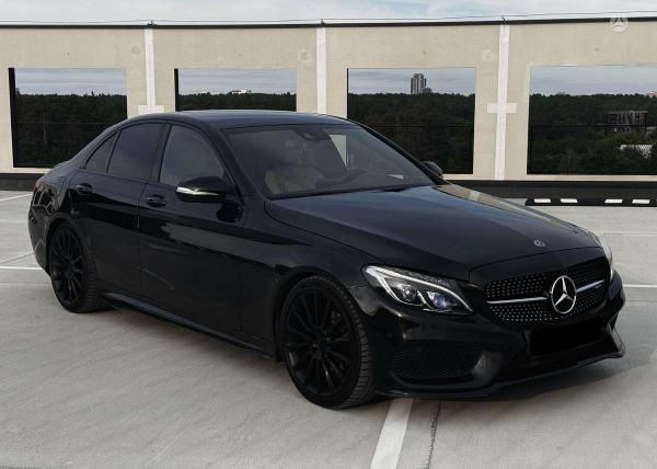 Black Mercedes-Benz c-220 2014 in Vilnius, with an engine capacity of 2.14 L and mileage of 343 thousand km for 16000 €, photo 2 on AUTOMOTO.COM.LV