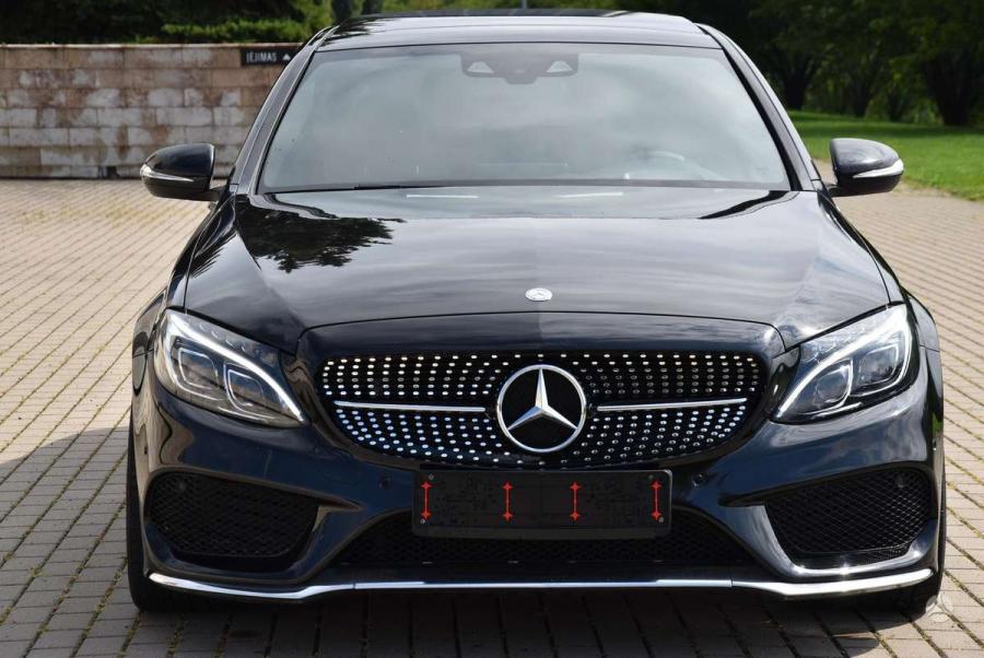 Black Mercedes-Benz c-220 2014 in Vilnius, with an engine capacity of 2.14 L and mileage of 269 thousand km for 13500 €, photo 5 on AUTOMOTO.COM.LV