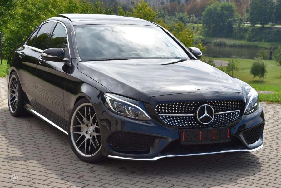 Black Mercedes-Benz c-220 2014 in Vilnius, with an engine capacity of 2.14 L and mileage of 269 thousand km for 13500 €, photo 6 on AUTOMOTO.COM.LV