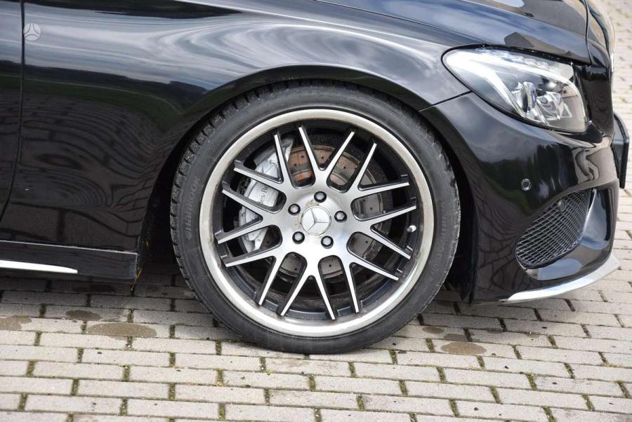 Black Mercedes-Benz c-220 2014 in Vilnius, with an engine capacity of 2.14 L and mileage of 269 thousand km for 13500 €, photo 13 on AUTOMOTO.COM.LV