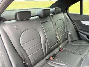 Black Mercedes-Benz c-220 2014 in Siauliai, with an engine capacity of 2.14 L and mileage of 216 thousand km for 13900 €, photo 20 on AUTOMOTO.COM.LV