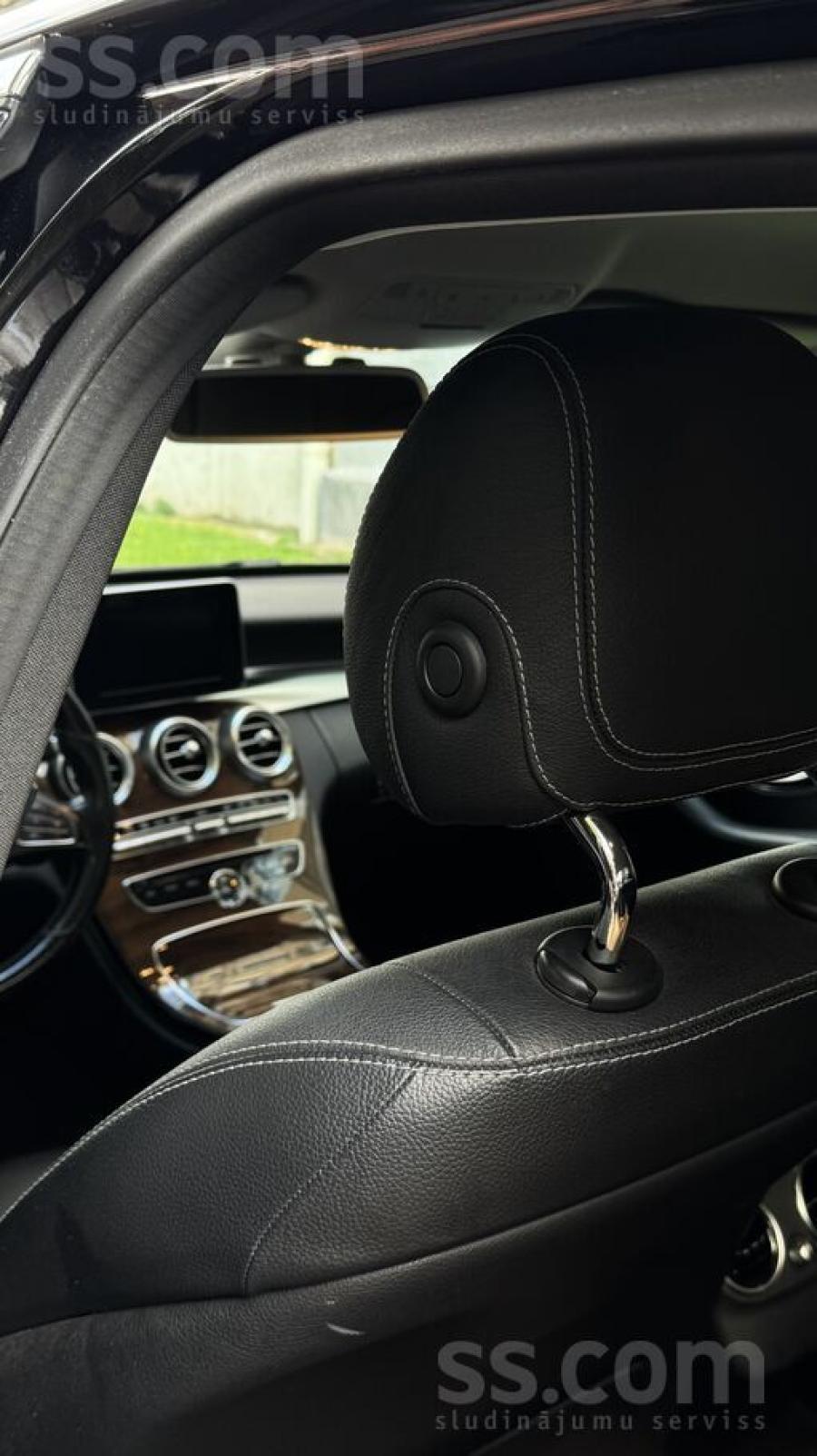 Melns Mercedes-Benz c-220 2014 Rīga, ar dzinēja tilpumu 2.20 L un nobraukumu 366 tūkst. km par 11990 €, foto 7 vietnē AUTOMOTO.COM.LV
