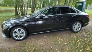 Black Mercedes-Benz c-220 2014 in Kaunas, with an engine capacity of 2.20 L and mileage of 341 thousand km for 11600 €, photo 6 on AUTOMOTO.COM.LV