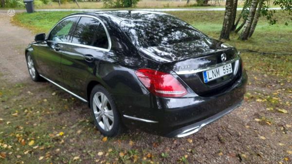 Mercedes-Benz c-220 2014 Kauņa vietnē Melns Mercedes-Benz c-220 2014 Kauņa, ar dzinēja tilpumu 2.20 L un nobraukumu 341 tūkst. km par 11600 €, foto 7 vietnē AUTOMOTO.COM.LV
