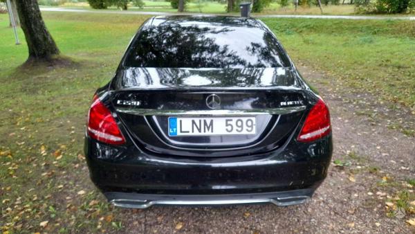 Mercedes-Benz c-220 2014 Kauņa vietnē Melns Mercedes-Benz c-220 2014 Kauņa, ar dzinēja tilpumu 2.20 L un nobraukumu 341 tūkst. km par 11600 €, foto 8 vietnē AUTOMOTO.COM.LV