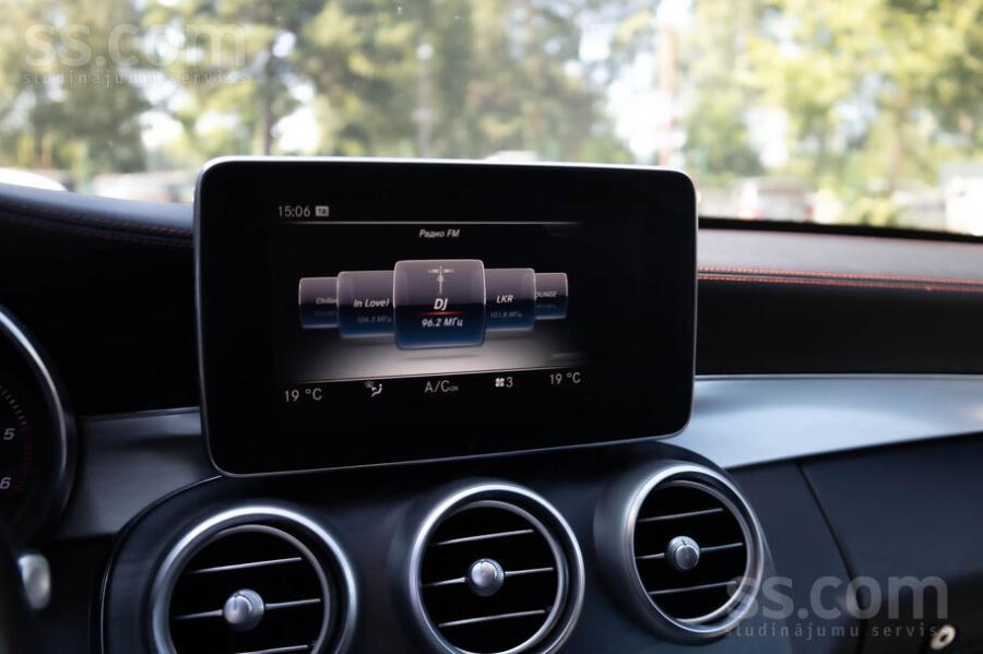 Melns Mercedes-Benz c-220 2014 Rīga, ar dzinēja tilpumu 2.10 L un nobraukumu 283 tūkst. km par 12490 €, foto 21 vietnē AUTOMOTO.COM.LV