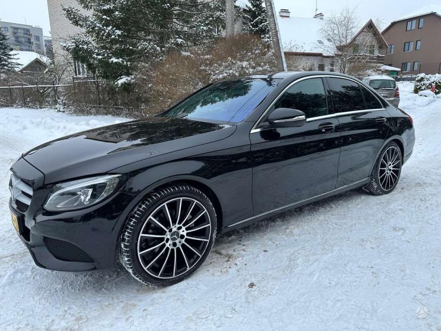 Melns Mercedes-Benz c-220 2015 Viļņa, ar dzinēja tilpumu 2.14 L un nobraukumu 291 tūkst. km par 11700 €, foto 15 vietnē AUTOMOTO.COM.LV