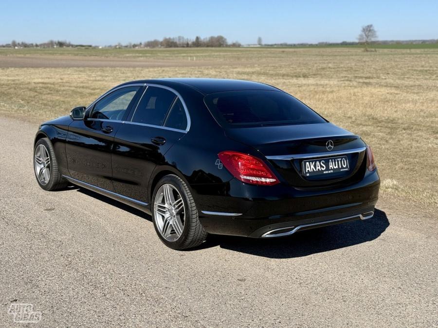 Melns Mercedes-Benz c-220 2015 Vilkaviškis, ar dzinēja tilpumu 2.10 L un nobraukumu 175 tūkst. km par 15800 €, foto 4 vietnē AUTOMOTO.COM.LV