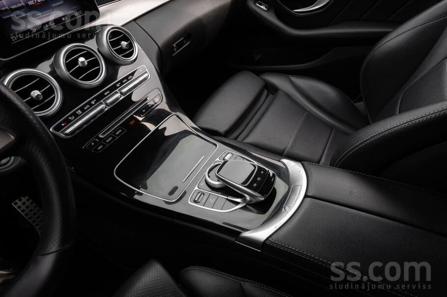 Black Mercedes-Benz c-220 2015 in Jelgava, with an engine capacity of 2.20 L and mileage of 181 thousand km for 15900 €, photo 13 on AUTOMOTO.COM.LV