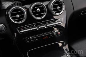 Black Mercedes-Benz c-220 2015 in Jelgava, with an engine capacity of 2.20 L and mileage of 181 thousand km for 15900 €, photo 14 on AUTOMOTO.COM.LV
