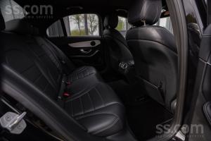 Black Mercedes-Benz c-220 2015 in Jelgava, with an engine capacity of 2.20 L and mileage of 181 thousand km for 15900 €, photo 26 on AUTOMOTO.COM.LV