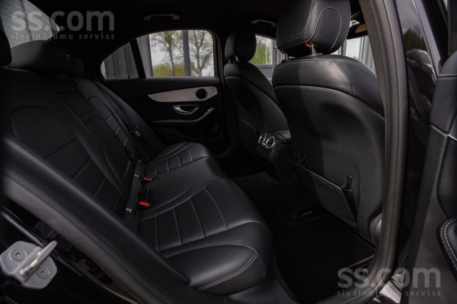 Black Mercedes-Benz c-220 2015 in Jelgava, with an engine capacity of 2.20 L and mileage of 181 thousand km for 15900 €, photo 26 on AUTOMOTO.COM.LV
