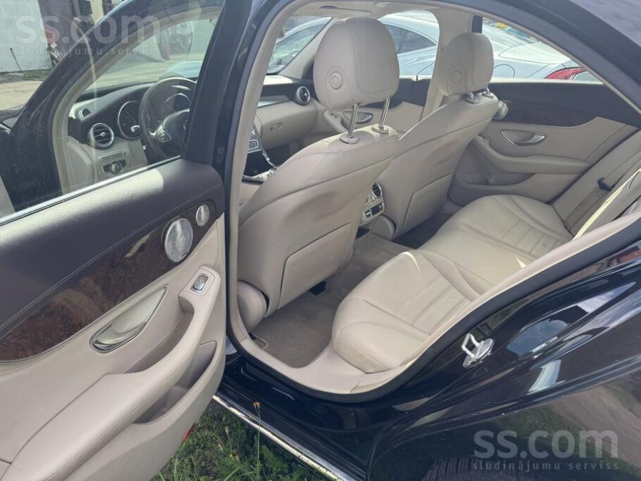 Black Mercedes-Benz c-220 2015 in Riga, with an engine capacity of 2.20 L and mileage of 180 thousand km for 8200 €, photo 8 on AUTOMOTO.COM.LV