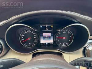 Black Mercedes-Benz c-220 2015 in Ogre, with an engine capacity of 2.20 L and mileage of 239 thousand km for 15000 €, photo 6 on AUTOMOTO.COM.LV