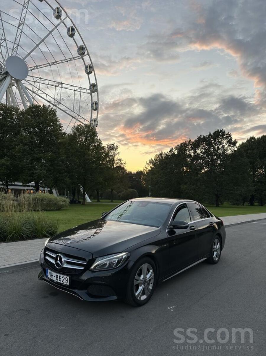 Black Mercedes-Benz c-220 2016 in Riga, with an engine capacity of 2.20 L and mileage of 0 thousand km for 13900 €, photo 6 on AUTOMOTO.COM.LV