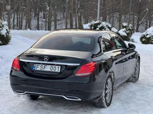 Melns Mercedes-Benz c-220 2016 Klaipėda, ar dzinēja tilpumu 2.20 L un nobraukumu 290 tūkst. km par 15700 €, foto 4 vietnē AUTOMOTO.COM.LV