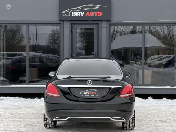 Melns Mercedes-Benz c-220 2016 Kėdainiai, ar dzinēja tilpumu 2.14 L un nobraukumu 151 tūkst. km par 17150 €, foto 8 vietnē AUTOMOTO.COM.LV