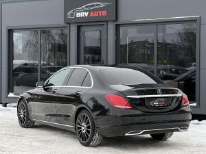 Black Mercedes-Benz c-220 2016 in Kedainiai, with an engine capacity of 2.14 L and mileage of 151 thousand km for 17150 €, photo 9 on AUTOMOTO.COM.LV