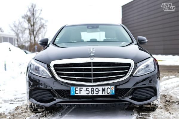 Melns Mercedes-Benz c-220 2016 Kretinga, ar dzinēja tilpumu 2.10 L un nobraukumu 272 tūkst. km par 10999 €, foto 4 vietnē AUTOMOTO.COM.LV