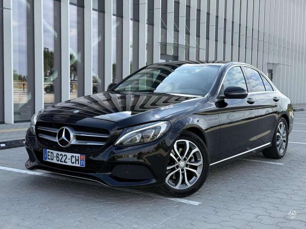 Black Mercedes-Benz c-220 2016 in Vilnius, with an engine capacity of 2.14 L and mileage of 232 thousand km for 12400 €, photo 10 on AUTOMOTO.COM.LV