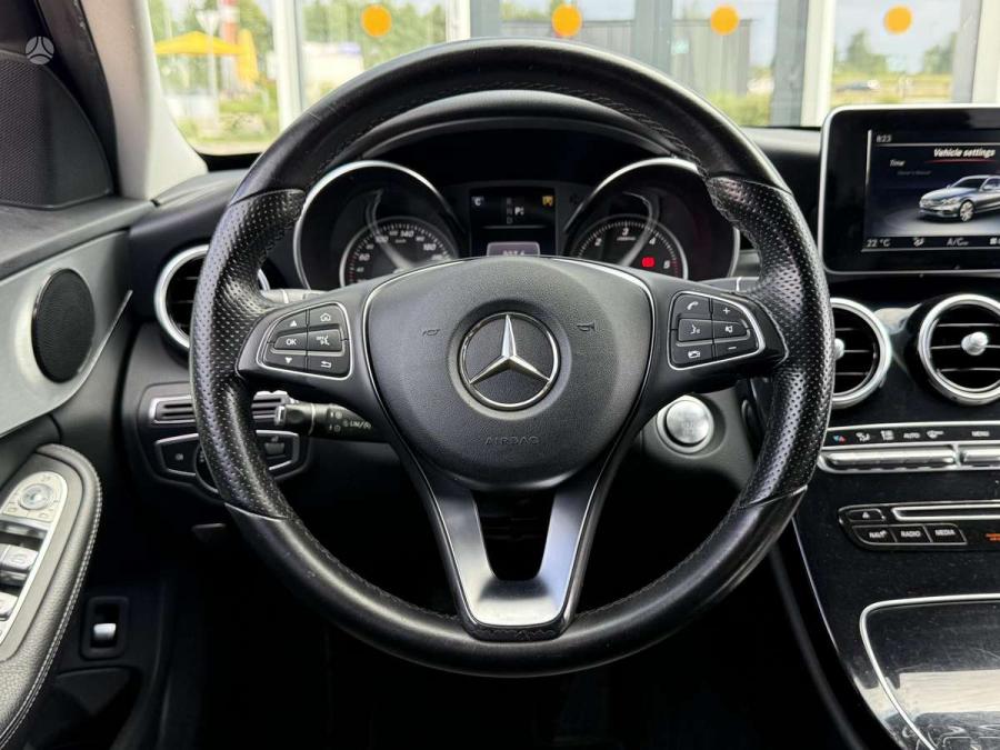 Черный Мерседес Ц 220 2016 в Вильнюс, объемом двигателя 2.14 л и пробегом 232 тыс. км за 12400 €, фото 20 на AUTOMOTO.COM.LV