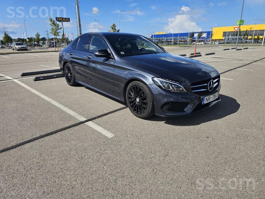 Черный Мерседес Ц 220 2016 в Рига, объемом двигателя 2.20 л и пробегом 270 тыс. км за 14570 €, фото 2 на AUTOMOTO.COM.LV
