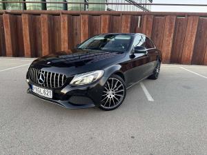 Melns Mercedes-Benz c-220 2016 Kauņa, ar dzinēja tilpumu 2.14 L un nobraukumu 197 tūkst. km par 15500 €, foto  vietnē AUTOMOTO.COM.LV