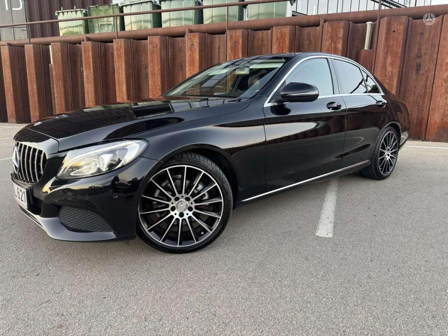 Melns Mercedes-Benz c-220 2016 Kauņa, ar dzinēja tilpumu 2.14 L un nobraukumu 197 tūkst. km par 15500 €, foto 3 vietnē AUTOMOTO.COM.LV