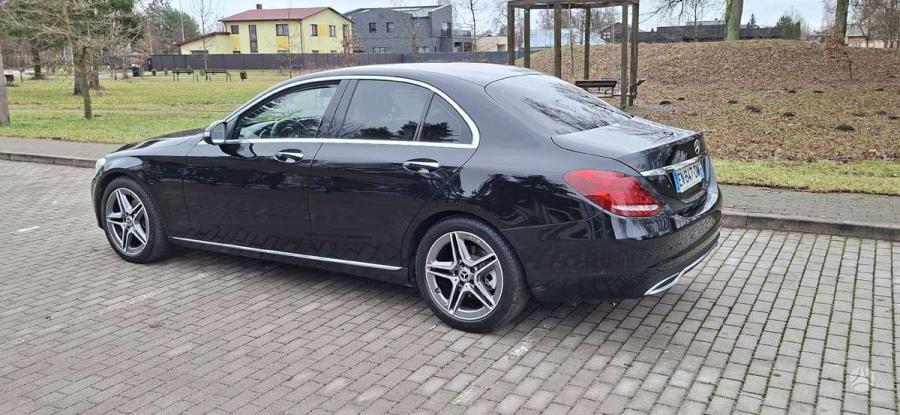Melns Mercedes-Benz c-220 2017 Tauragė, ar dzinēja tilpumu 2.14 L un nobraukumu 251 tūkst. km par 13400 €, foto 3 vietnē AUTOMOTO.COM.LV