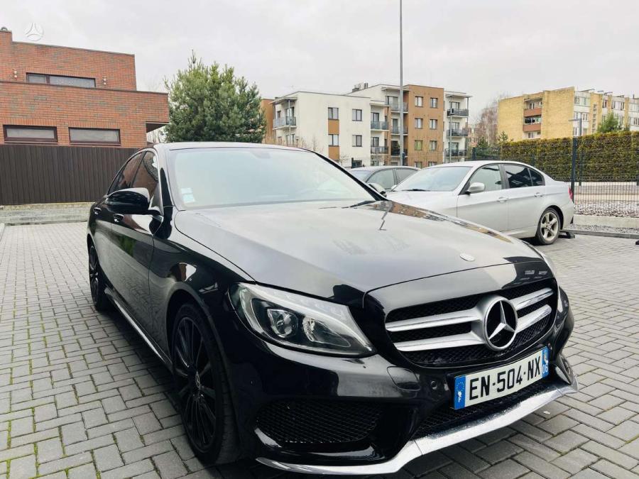 Black Mercedes-Benz c-220 2017 in Kaunas, with an engine capacity of 2.20 L and mileage of 245 thousand km for 15200 €, photo 5 on AUTOMOTO.COM.LV