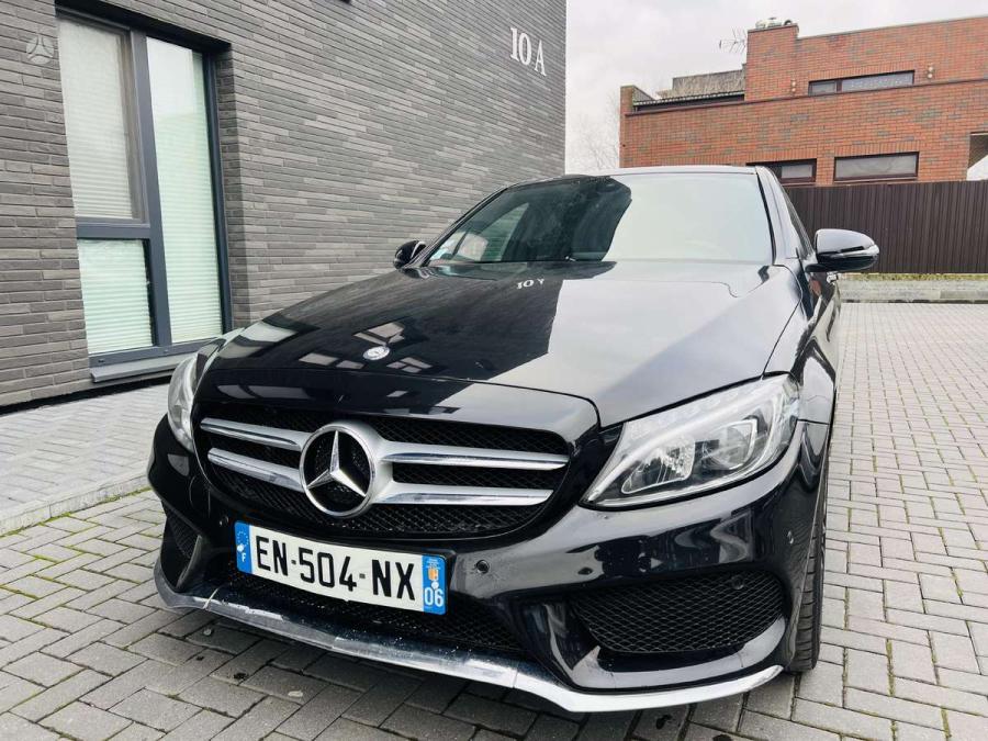 Black Mercedes-Benz c-220 2017 in Kaunas, with an engine capacity of 2.20 L and mileage of 245 thousand km for 15200 €, photo 6 on AUTOMOTO.COM.LV
