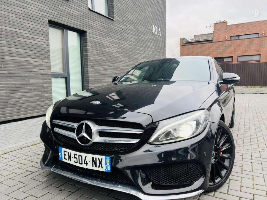 Black Mercedes-Benz c-220 2017 in Kaunas, with an engine capacity of 2.20 L and mileage of 245 thousand km for 15200 €, photo 11 on AUTOMOTO.COM.LV