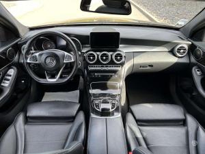 Black Mercedes-Benz c-220 2017 in Kaunas, with an engine capacity of 2.00 L and mileage of 245 thousand km for 14999 €, photo 11 on AUTOMOTO.COM.LV